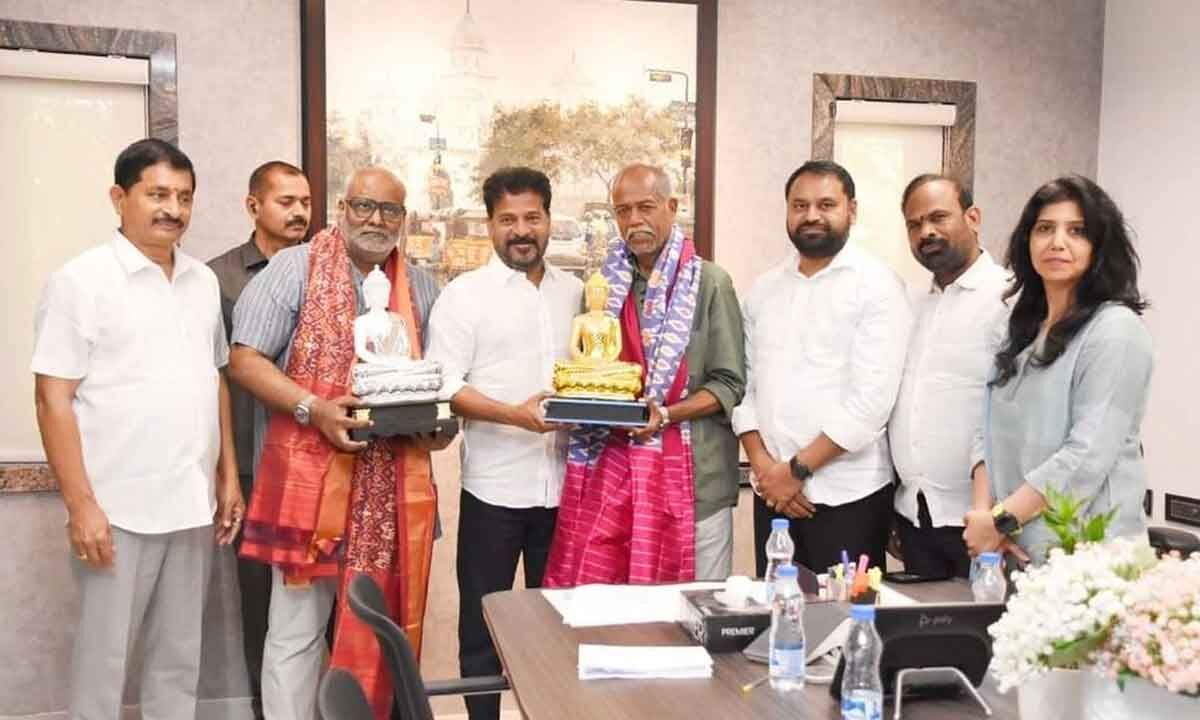 Oscar-Winning Composer MM Keeravani Composes Telangana State Anthem ...