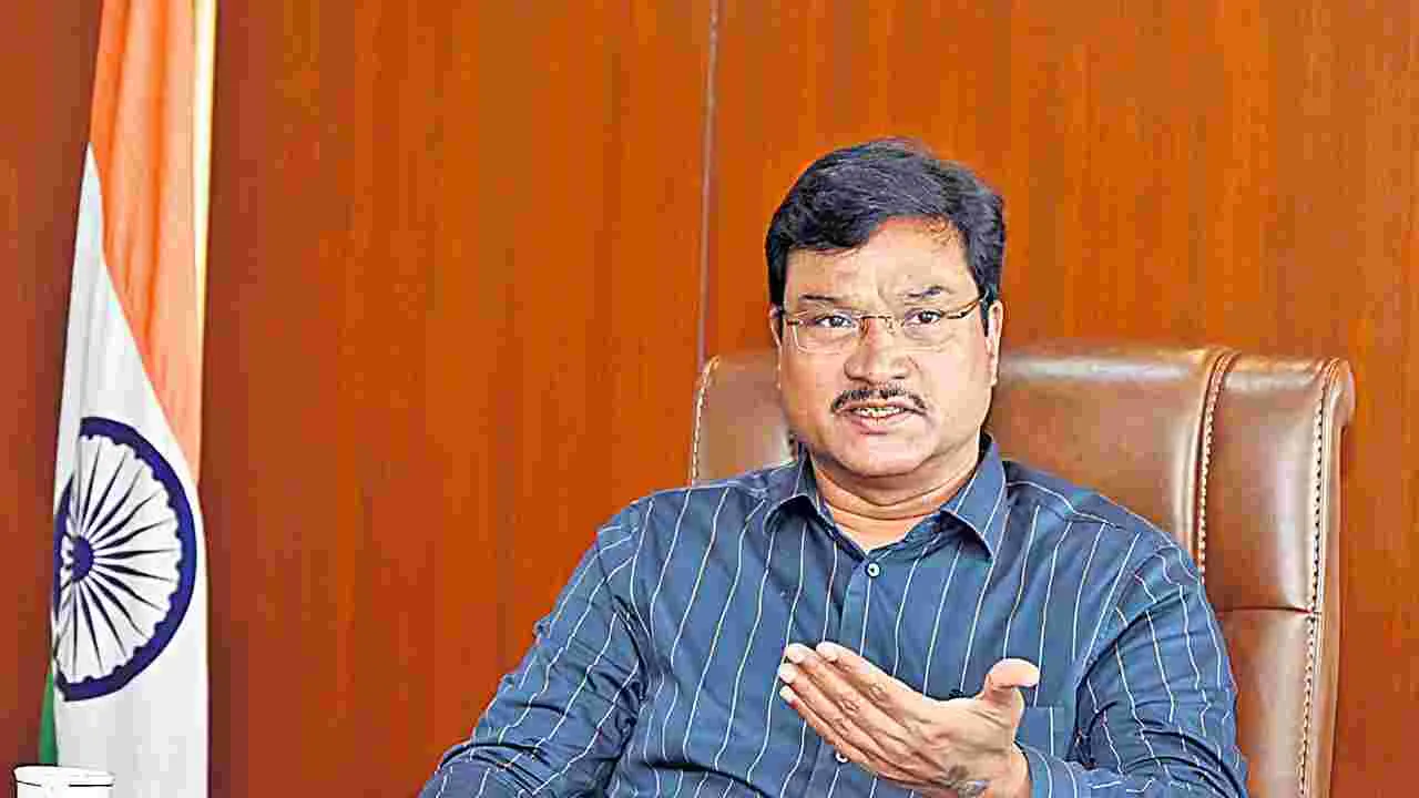 Hydra Commissioner Ranganath Denies Claims of Residence In Buffer Zone ...